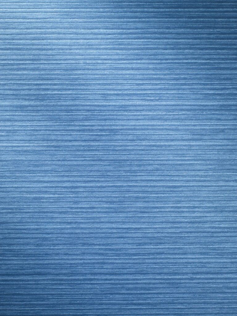 Embracing Minimalism: The Charm of Simple Phone Wallpapers
